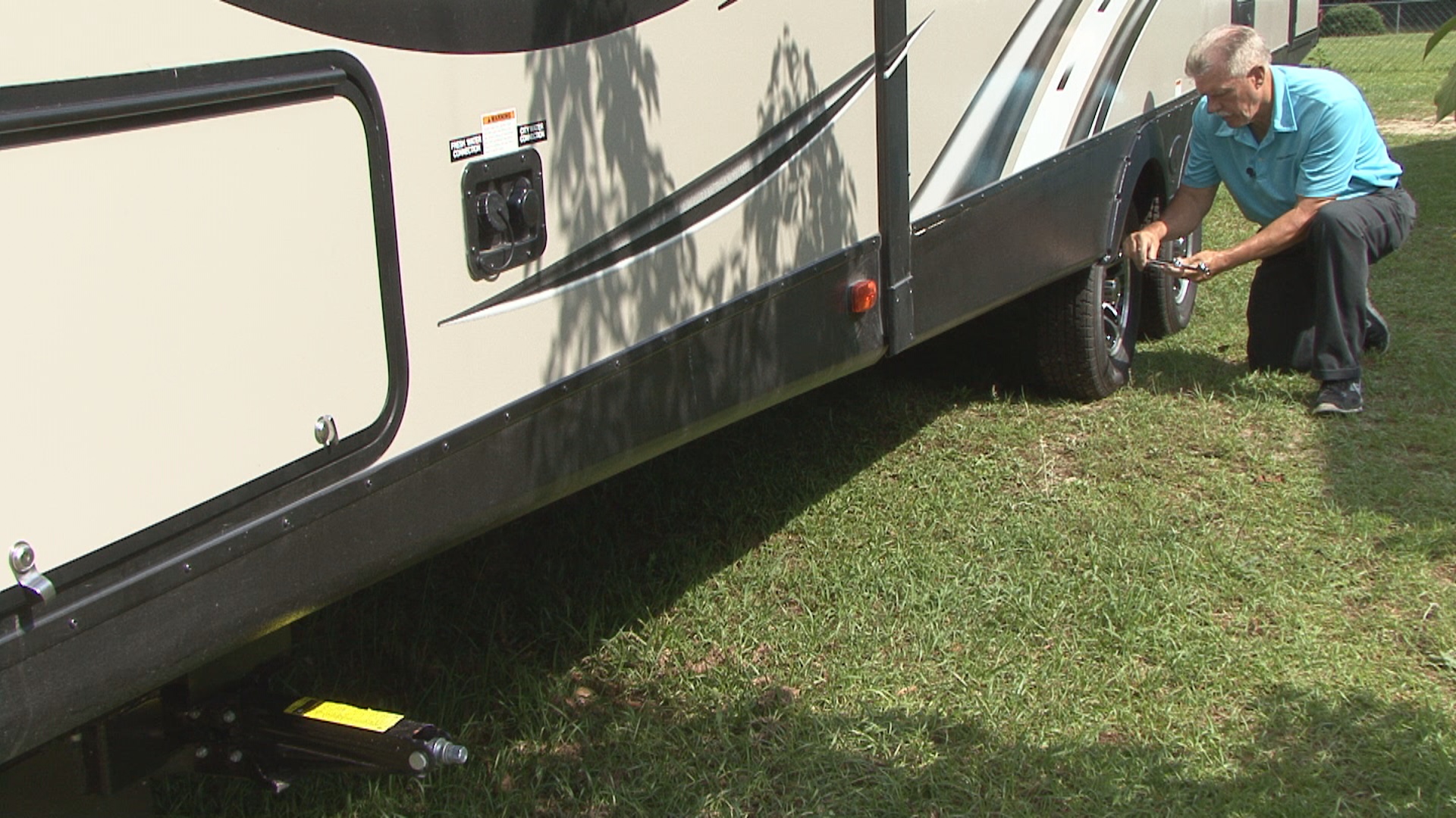 Rv 101 5 Rv Owner Maintenance Mishaps Rv 101 Rv Education 101