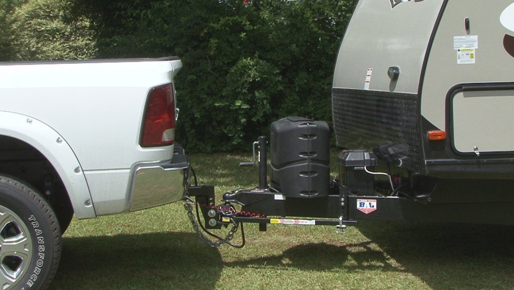 Understanding and Controlling Trailer Sway – RV 101® – RV Education 101®