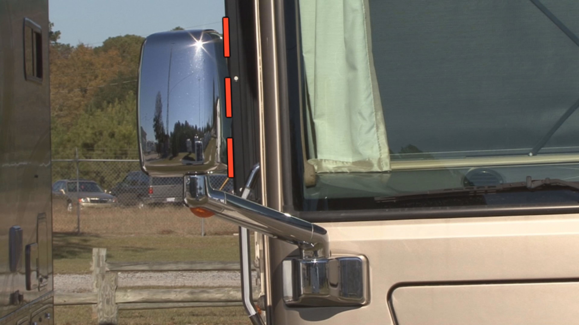 RV 101® – How to Adjust your RV Mirrors – RV 101® – RV Education 101®